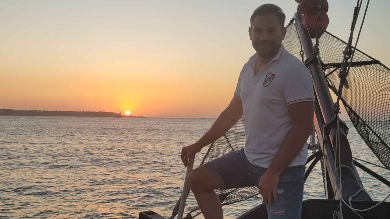 Sunset Boat Tour Cartagena Colombia - La Fantastica Cartagena Sailing ...